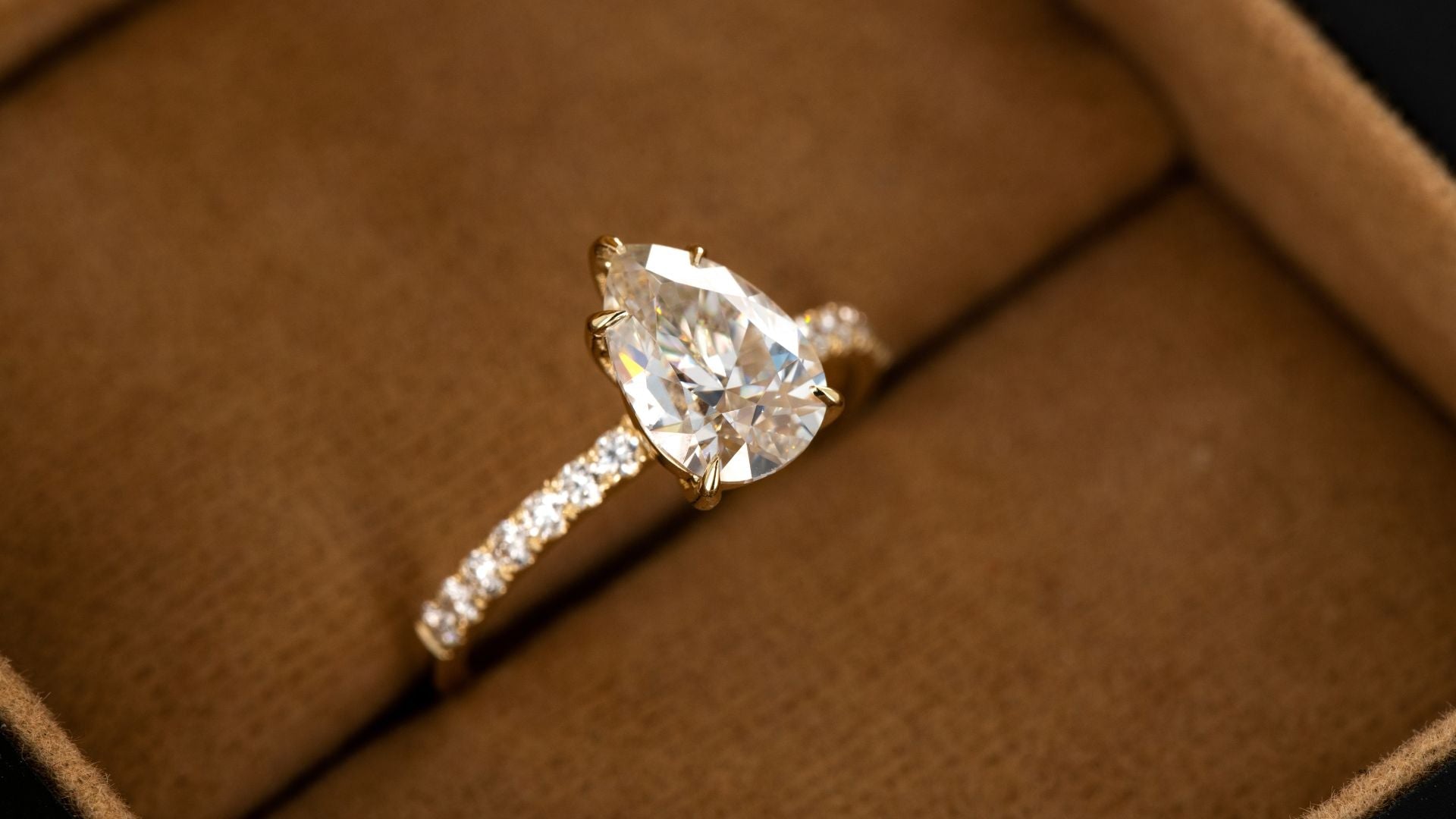 where to hide a ring